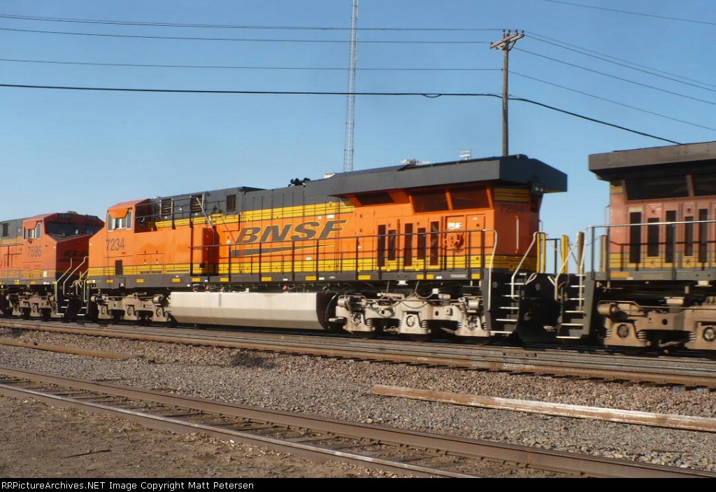 BNSF 7234